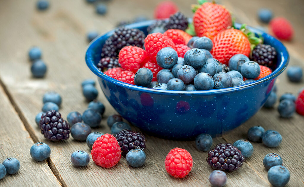 Make the most of berry season - Chews Wisely Alabama